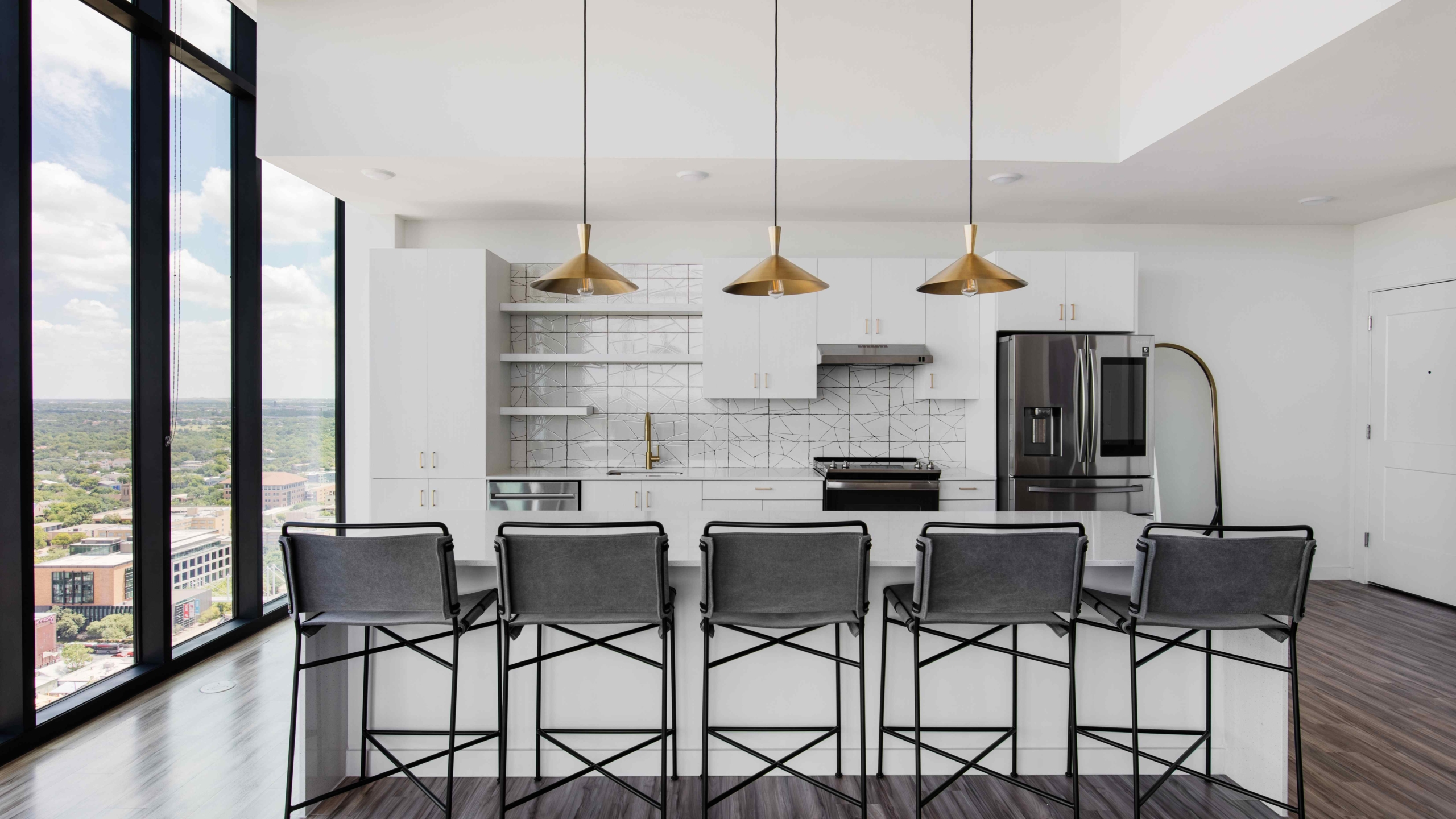 Waterloo: 2400 Seton Ave | Student Housing near UT Austin