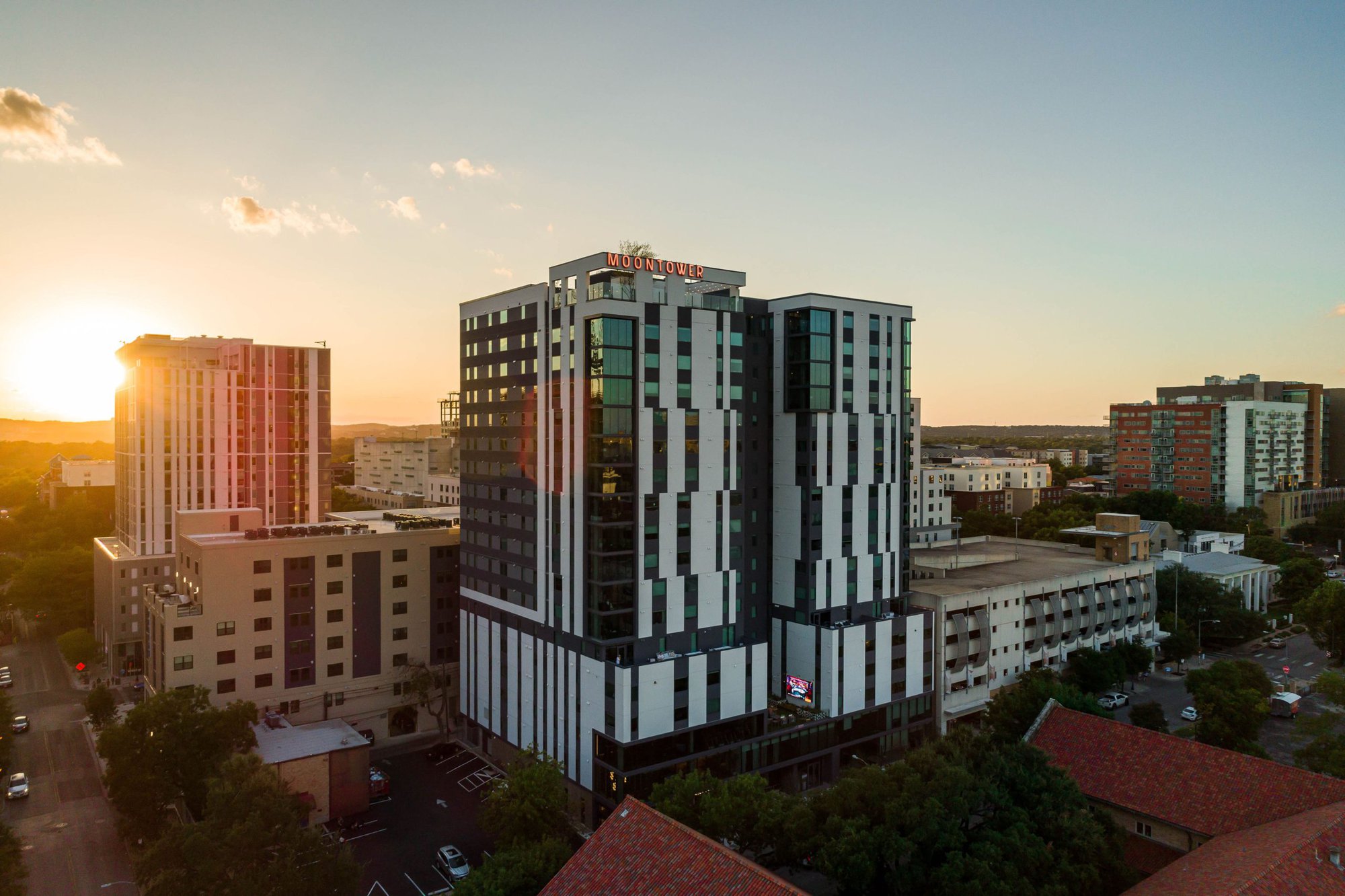 LV Takes Home Two Coveted Student Housing Innovator Awards